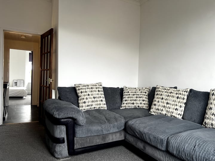 Close To City Cosy Quiet Aprtmnt - Glasgow