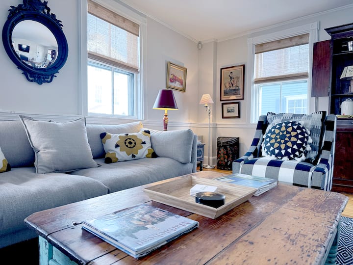 1st Floor, Single Level Apartment In Old Town Mhd - Marblehead, MA