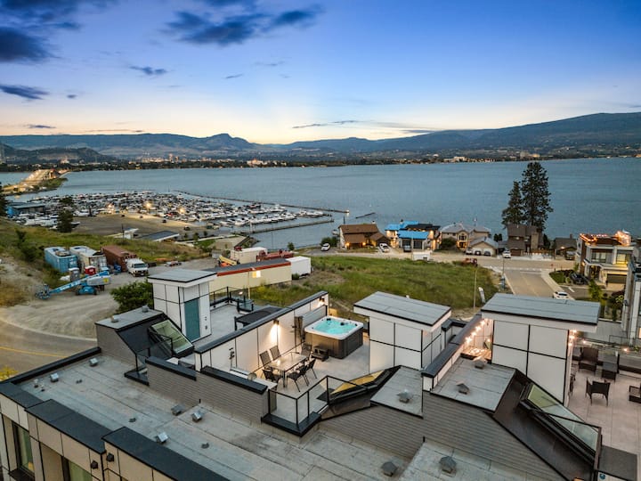 Rooftop Patio W/ Hot Tub, Elevator, Beach Area - Kelowna