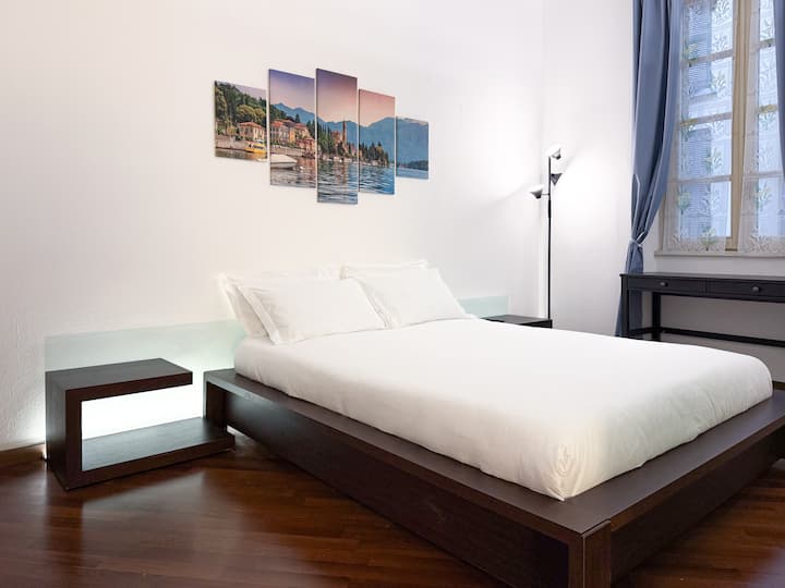 Voltiva House - Piazza Volta, Como City Center - Como