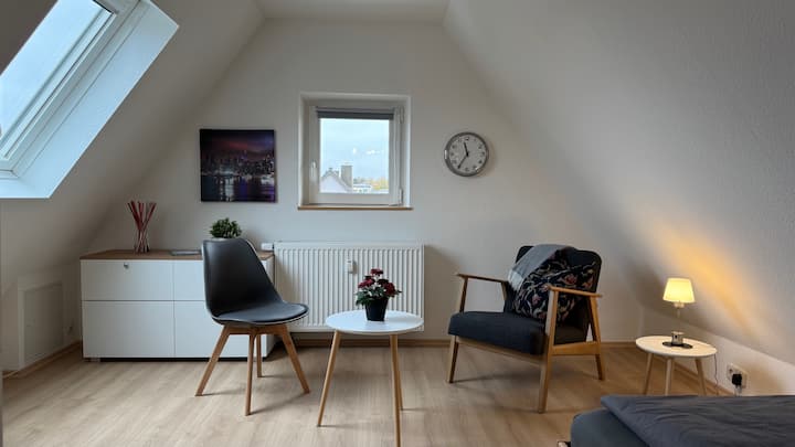 Vollausgestattete Wohnung - Stuttgart