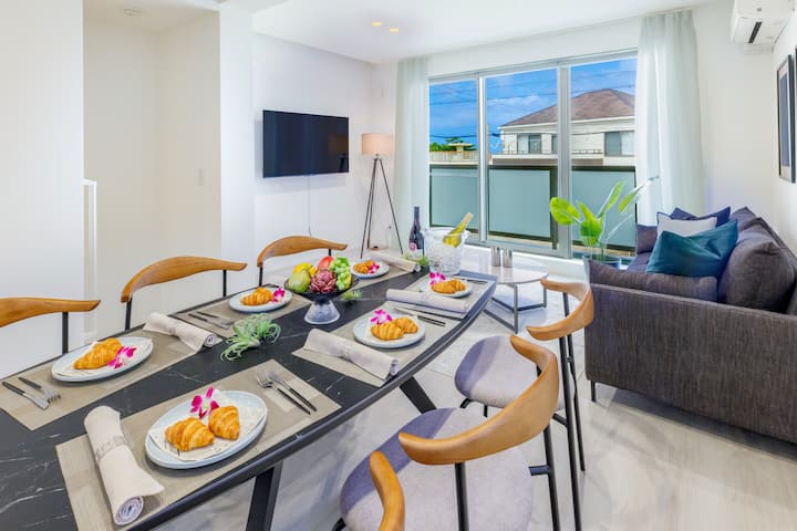 【新規オープン】アメリカンヴィレッジまで3分/12名宿泊/新築物件/周辺には飲食店多数の北谷エリア - 기노완시