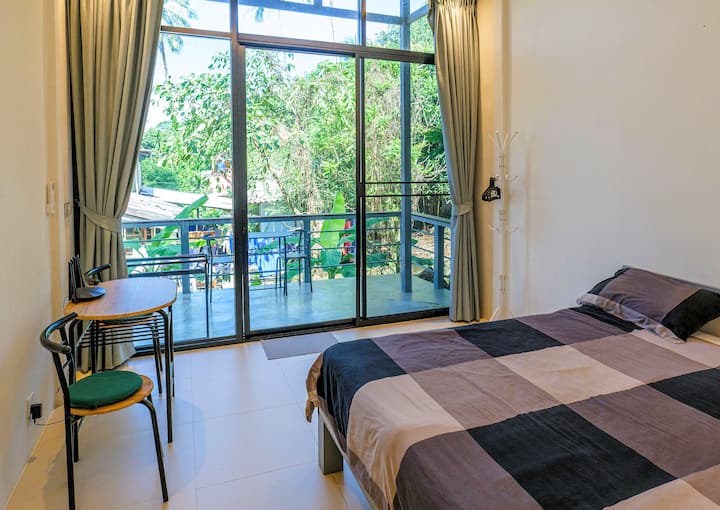Delux Bungalow With Microwave - Ko Chang