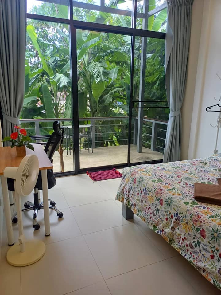 Delux Bungalow With Workspace And Microwave - Ko Chang