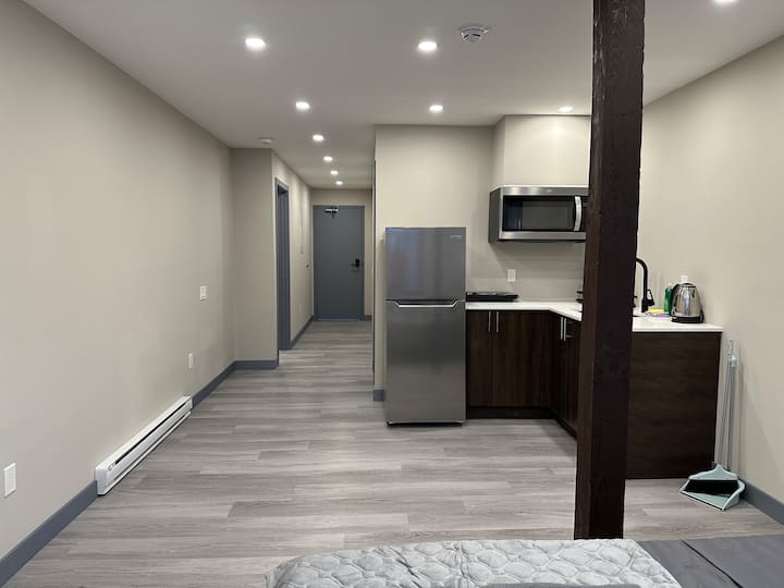 2-bedroom Hotel-apartment #209 In Sutton, On - Georgina
