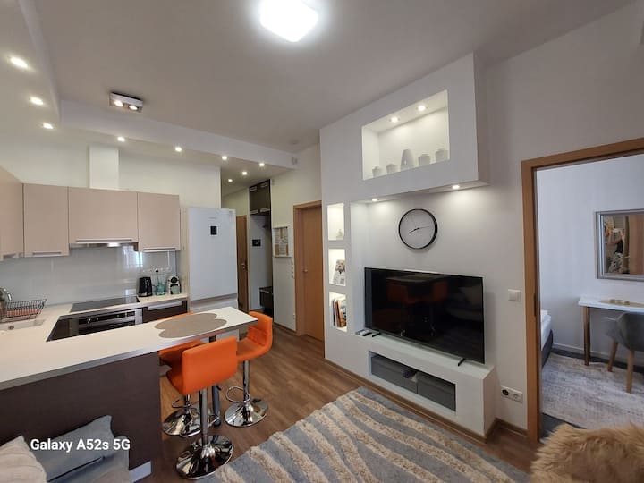 Prime Budapest Pad Near Danube And Batthyány Tér - Budapest