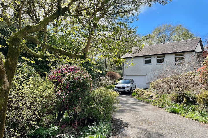 The Shades - Bliss In The Heart Of Windermere - Windermere