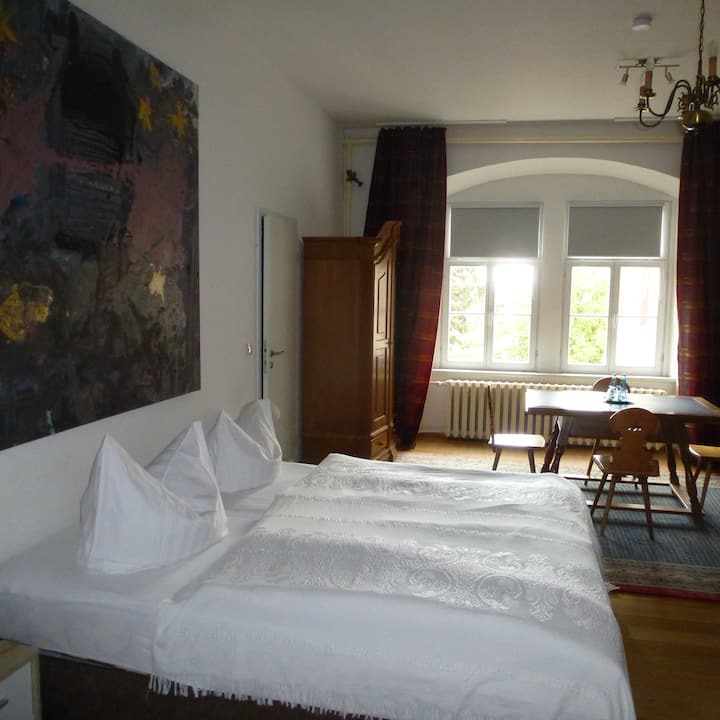 ÜBernachtung Im Schloss-zimmer Theresa - Sangerhausen