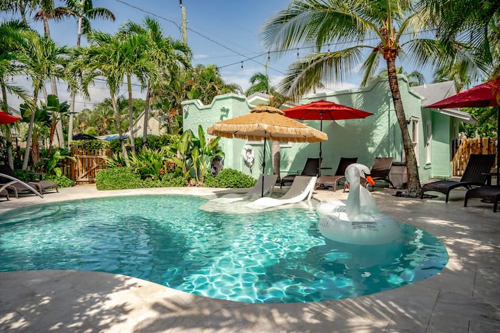 Savannah Apartment A Cozy Retreat With Heated Pool - West Palm Beach