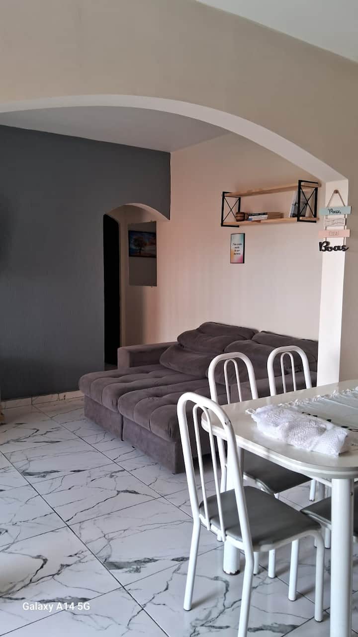 Casa Com Piscina E Churrasqueira, Em Poá - Poá