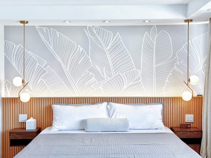 Chic & Cozy-central Waikiki-king Studio-renovated! - Honolulu, HI