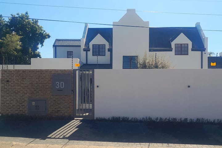 The Village Inn-self Stay Home, Hazelwood Pretoria - Pretoria