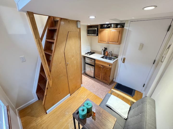 Shared Bath Cute Loft Chelsea Micro Studio #3197 - Hoboken, NJ