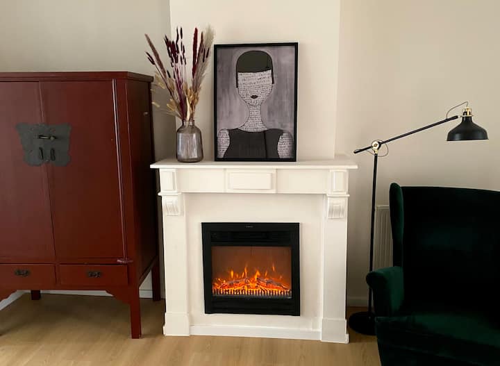Cozy Apartment With Fireplace & Balcony - Jette