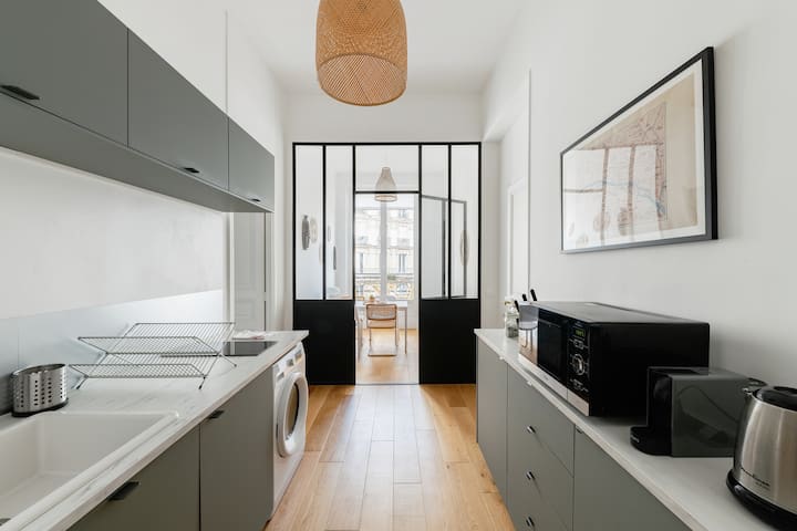 Les Halles Central Cosy 2 Bdrm - Paris