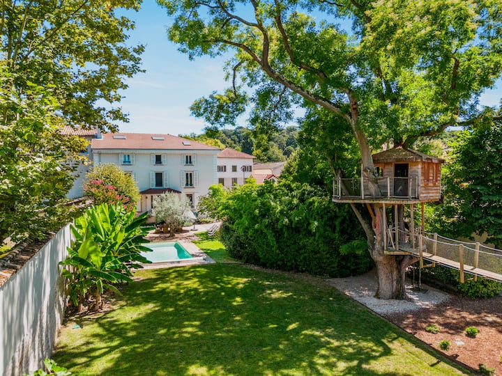 Magnifique Demeure Avec Piscine En Bord De Saône - Beaujolais