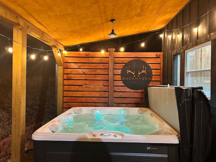 Ellijay Getaway | Hot Tub, Fire Pit, Deer Views - Ellijay, GA