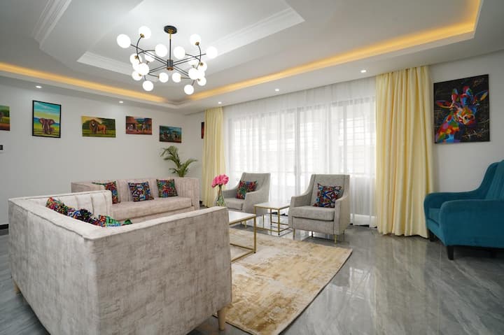 5 Bedroom Platinum Oak Family Apt | Free Parking - Nairobi