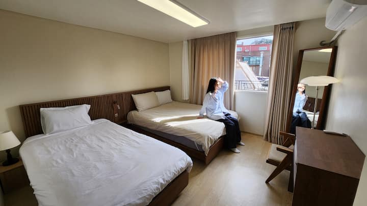 Hongdae Street 41 Station 4min 3br - South Korea