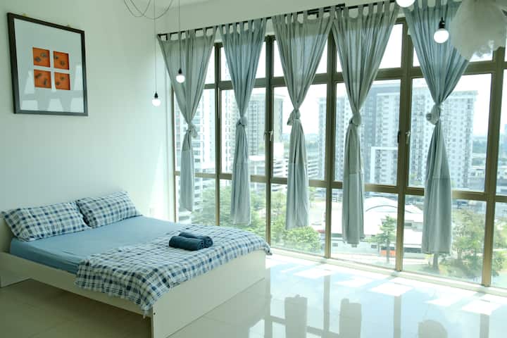 Lake View Studio W Wifi @ Mount Austin,jb - Johor