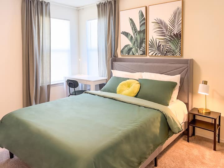 Cozy Guest Room|private Bath|desk|tv|easy Commute - Georgetown, TX