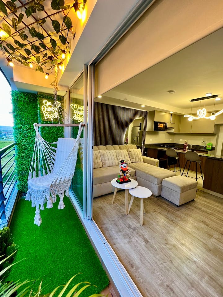 Apartamento De Lujo  
  Cerca Al Aeropuerto Y Usa - Bogotá