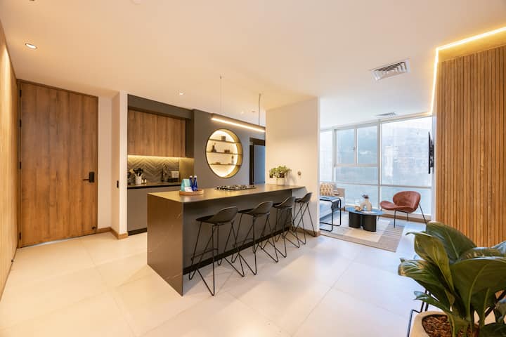 Exceptional 1011sqft Unit Jacuzzi & A/c~el Poblado - Medellín, Colombia