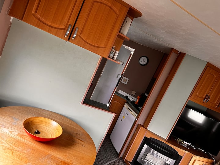 Adam's Abodes Your Holiday Haven - Chapel St Leonards