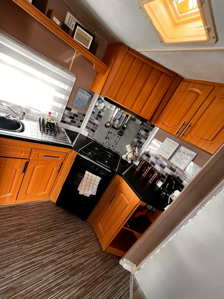 Adam's Abodes Your Holiday Haven - Anderby Creek
