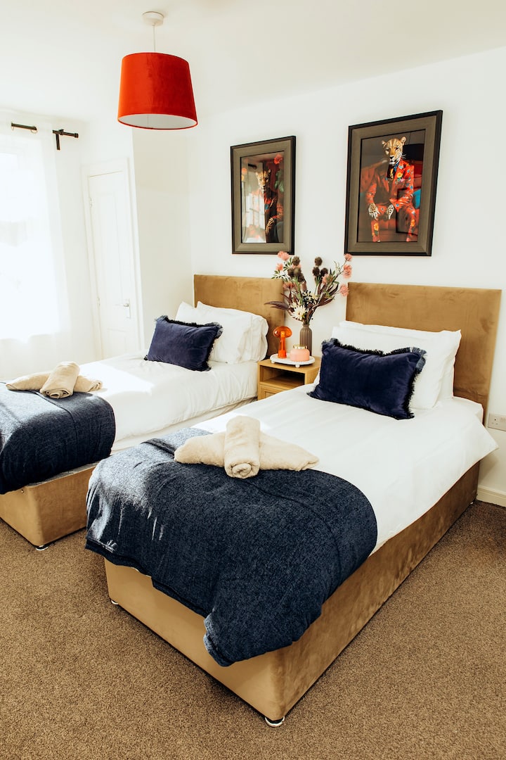 Bromley Stylish Modern Apartment - Croydon, UK