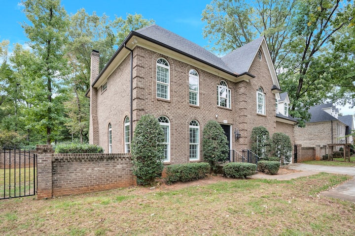 Beautiful House In Southpark! - Charlotte, NC