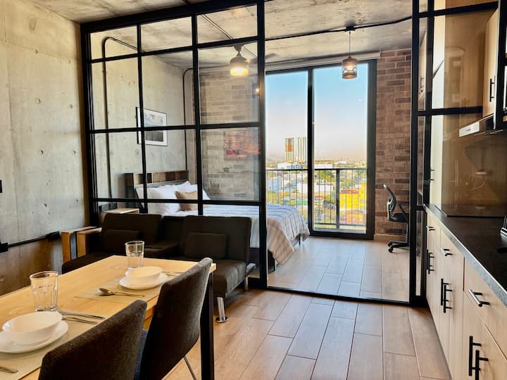 Skyline Loft | Pool, Gym & Coworking In Downtown - Monterrey