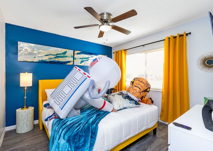 New! Amalfi Allure -Pool+nasa+bbq+arcade+gym+games - Titusville, FL