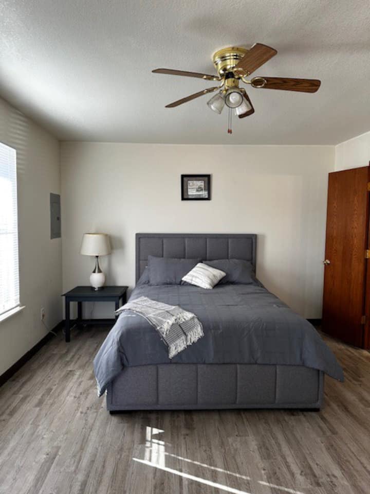 Spacious Studio Apartment D-3 - スティルウォーター, OK