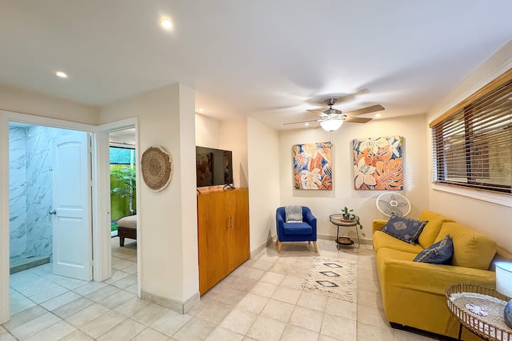 2br, Courtyard Pool, 5k To Nat'l Park/free Parking - Playa Blanca