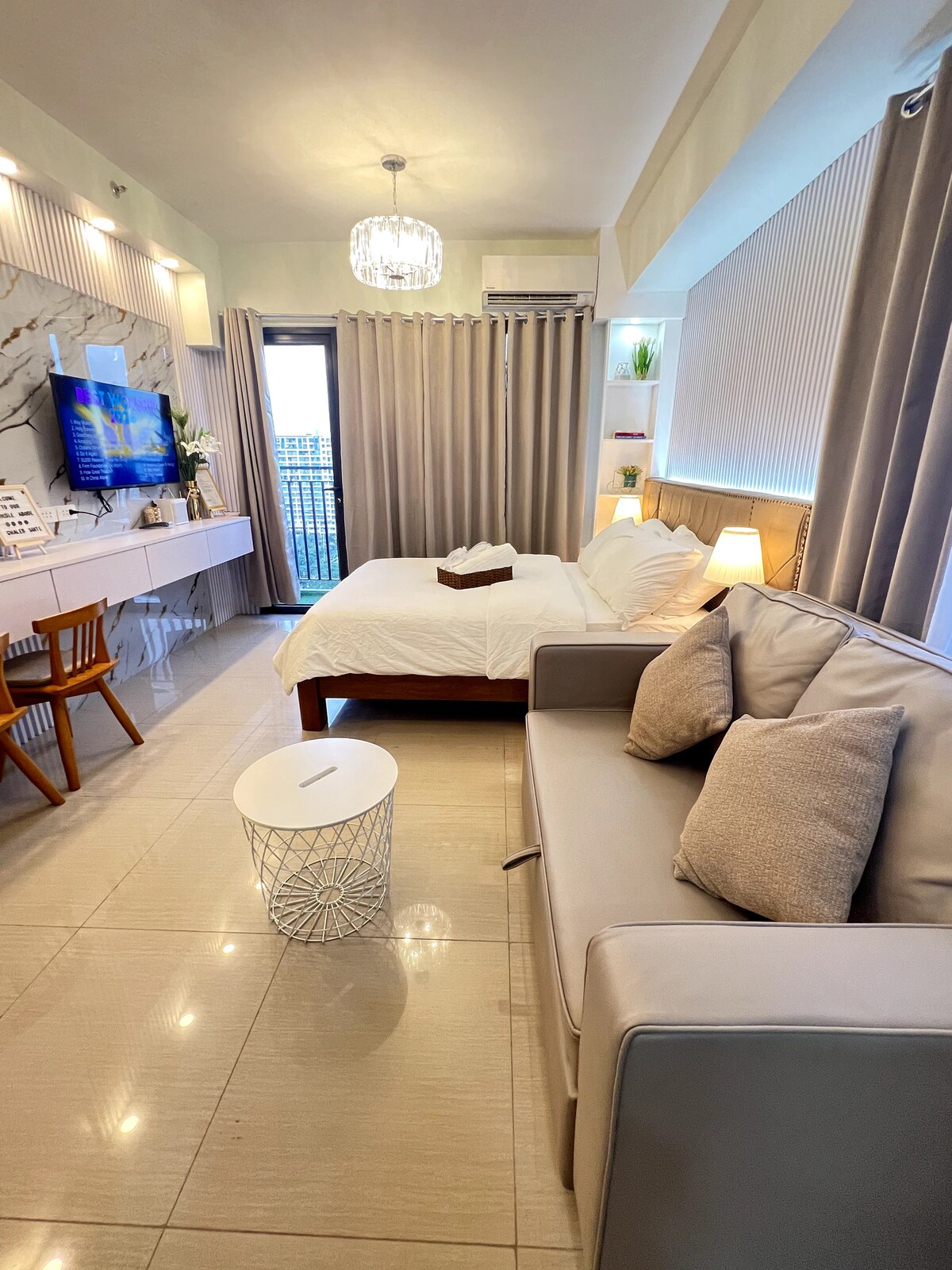 Ghaleb Suite by YourAbode@Shore2 - Condominiums for Rent in Pasay ...