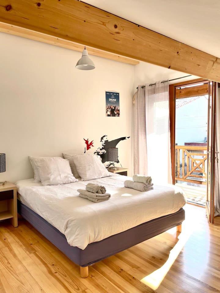 Chambre Avec Balcon - Talence