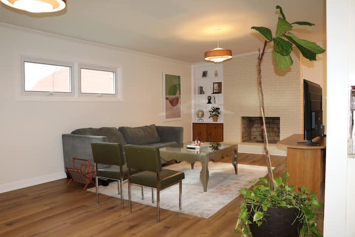 Boho Mid-century <5 Mins Hpu & Downtown - High Point, NC