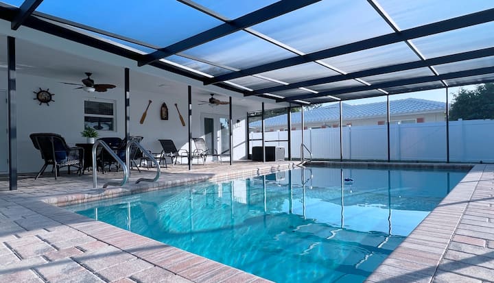 Coastal Oasis/big Pool Heating Option /3bd2bth - Sarasota, FL