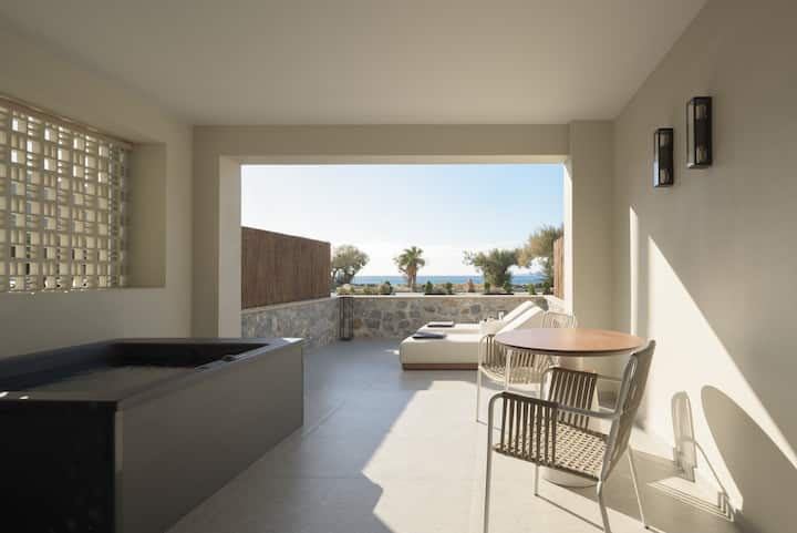 Paligremnos Infinity Junior Suite With Hot Tub - Plakias