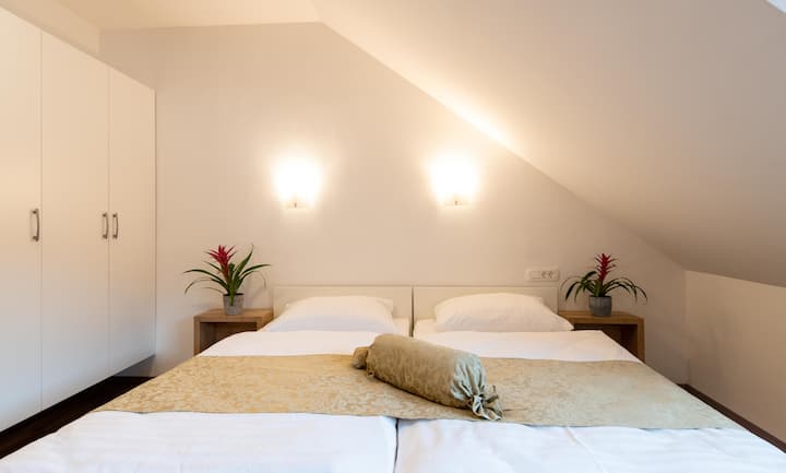 Quadruple Room In Guesthouse Stari Mayr - Kranj