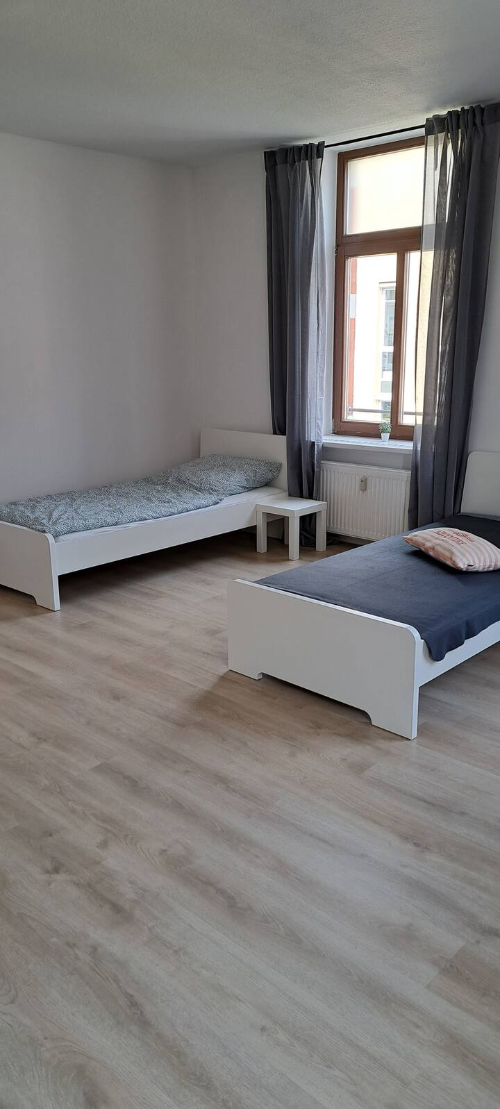 Zentrale Monteursunterkunft In Chemnitz - Chemnitz