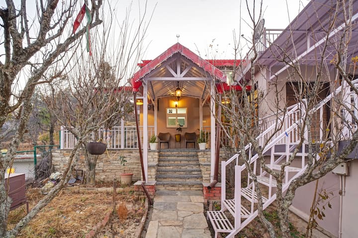 Nature's Vibe Stays - 2bhk Home - Mukteshwar