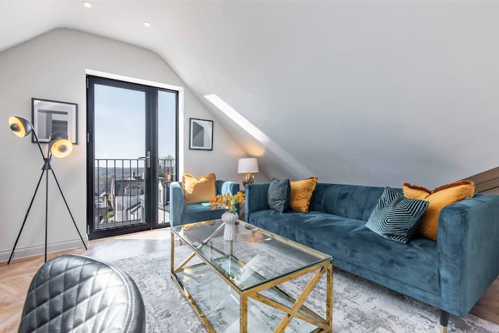 Parking, City Centre, Views! - Nottingham