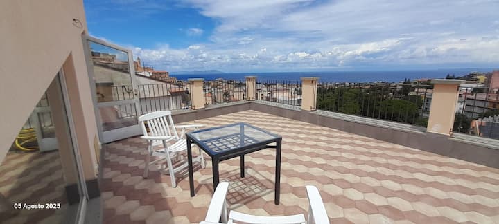 Appartamento Nel Centro Di Patti - Patti