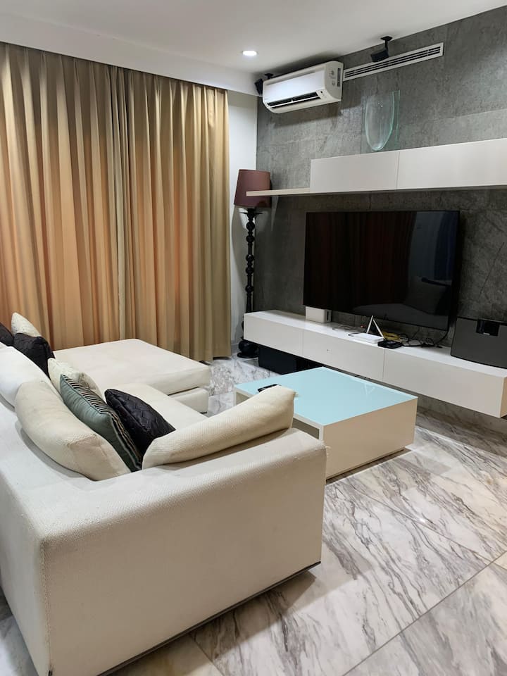 2 Br Cozy Apartment In Prime Location - Jakarta