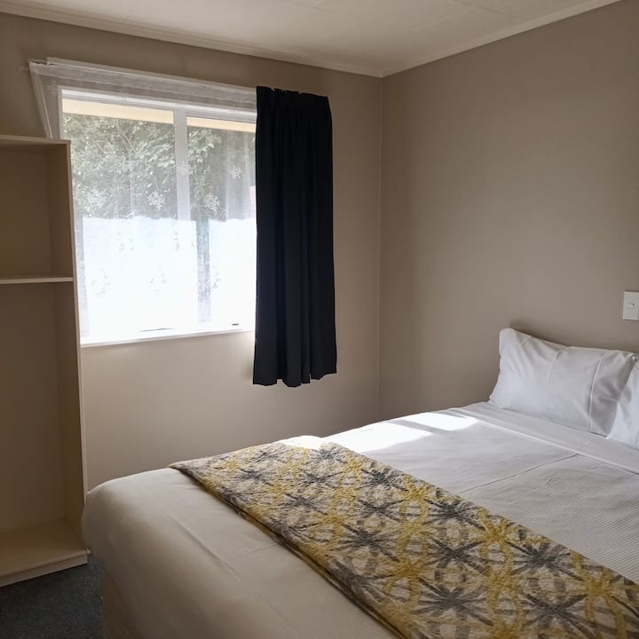007 - Two Bedroom Unit - Tūrangi