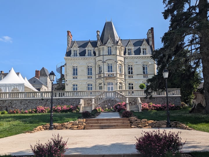 Dépendance De Château D'arts
Brissac Loire Aubance - Trélazé