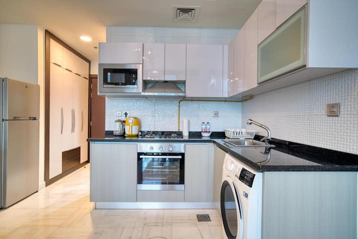 Studio In Business Bay 8 Min Drive To Dubai Mall - Dubai