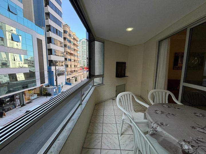 Apto Aconchegante/bem Localizado - Itapema